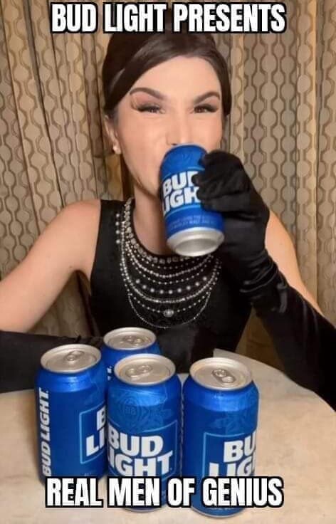 BUD LIGHT PRESENTS REAL MEW OF GENIUS - iFunny BUD LIGHT PRESENTS REAL MEW OF GENIUS - iFunny