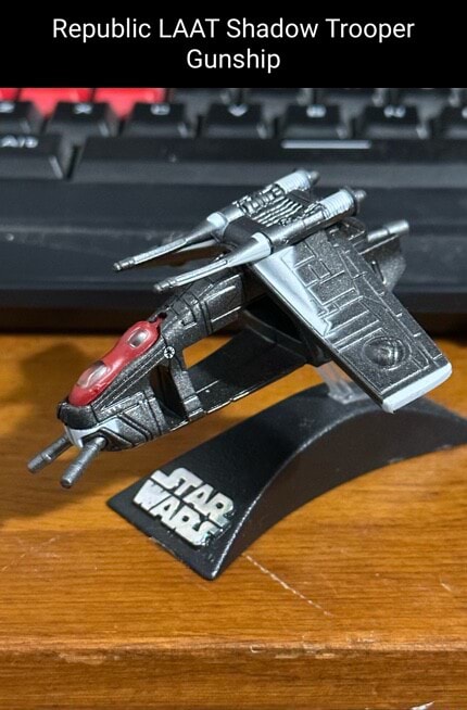 Republic LAAT Shadow Trooper Gunship - iFunny