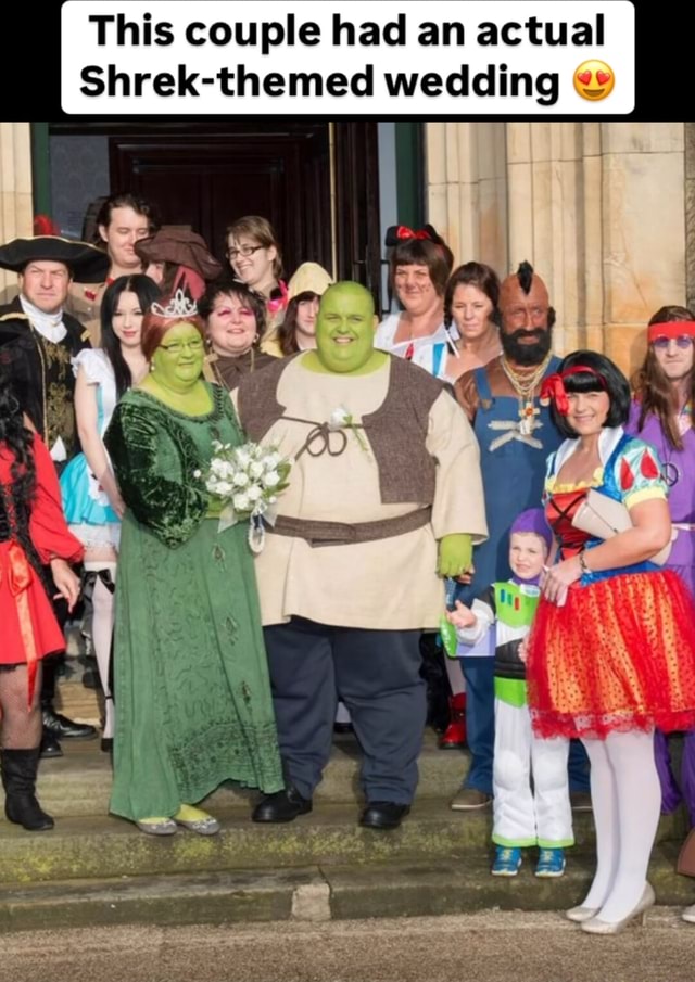 This couple had an actual Shrek- themed wedding @ I - iFunny