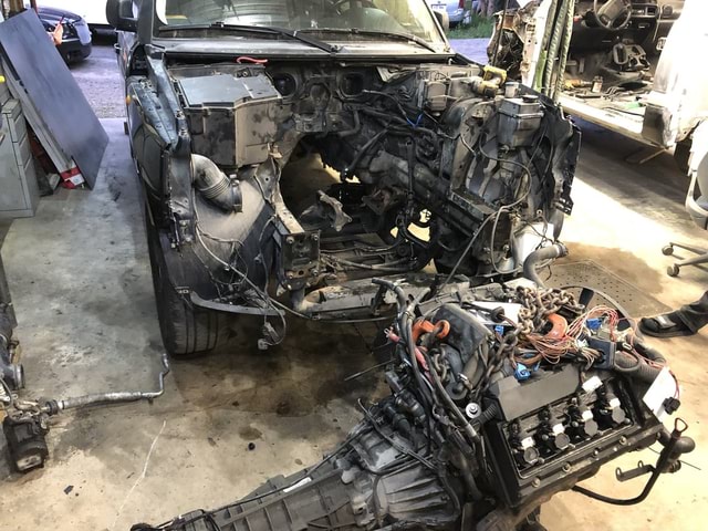 LS swap range rover - iFunny