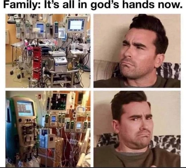 Se alll goclks hands now. - iFunny