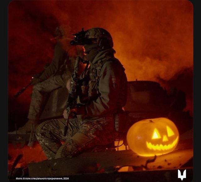 Operators from the 8th Separate Special Operations Regiment of the ...