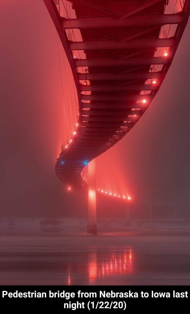Pedestrian bridge from Nebraska to lowa last - Pedestrian bridge from ...