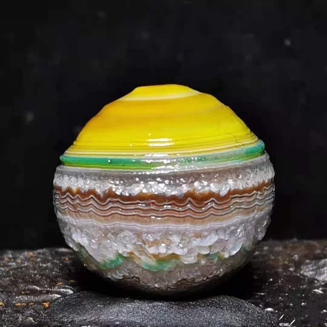 11 of the coolest Gobi desert Agates you will see this Week . Amazing ...