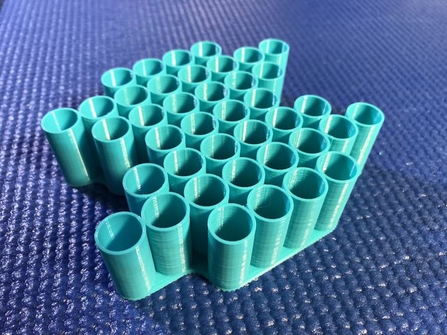 Pretty simple design. Just a bunch of cylinders fused together in an ...