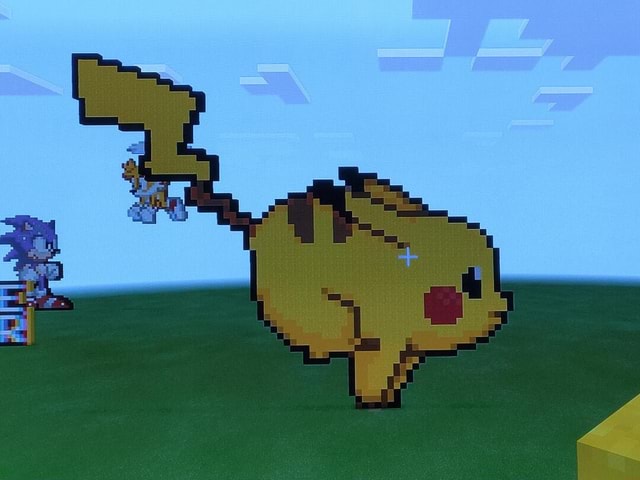 I made a Pikachu in Minecraft - iFunny
