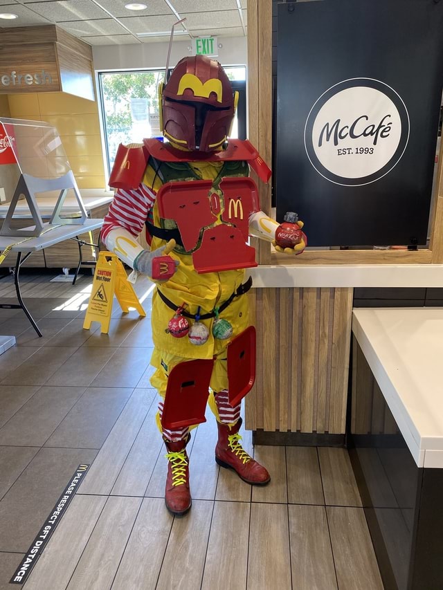 Wanted to do a Mandalorian with a funny crossover twist. I’ve met ...