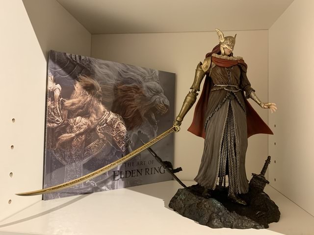 Elden Ring Collector Edition Figure - iFunny