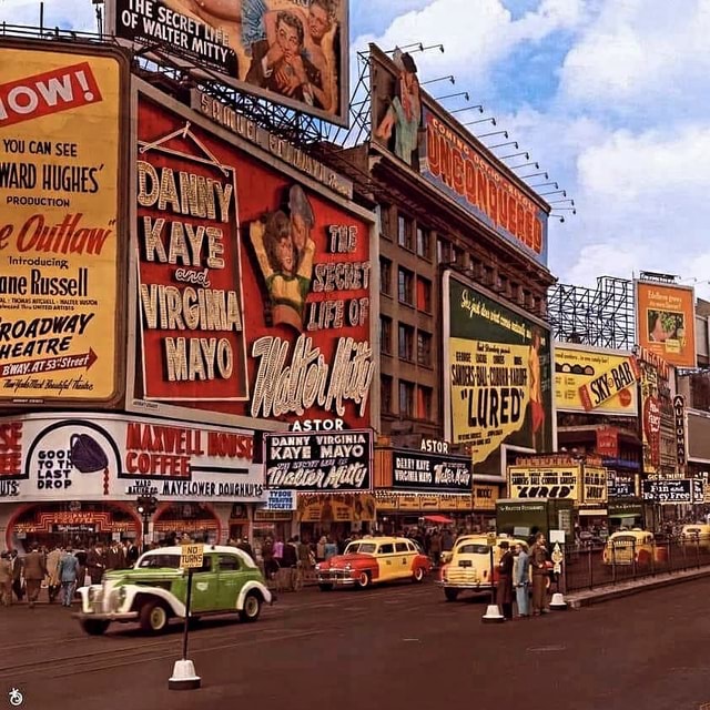 Times Square, New York City, 1947 - America’s best pics and videos