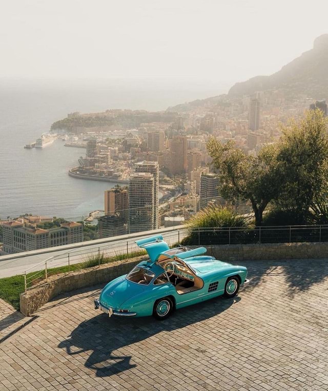 Tiffany Gullwing ! Monaco Aesthetic with a beautiful turquoise Mercedes ...