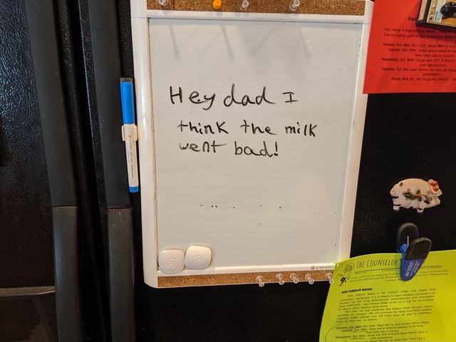 There dad jokes are getting good! - Hey dad t ve bod! - iFunny