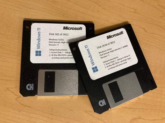 Windows 11 Micresoft Disk 582 of 3852 Windows Series Disk format: High ...