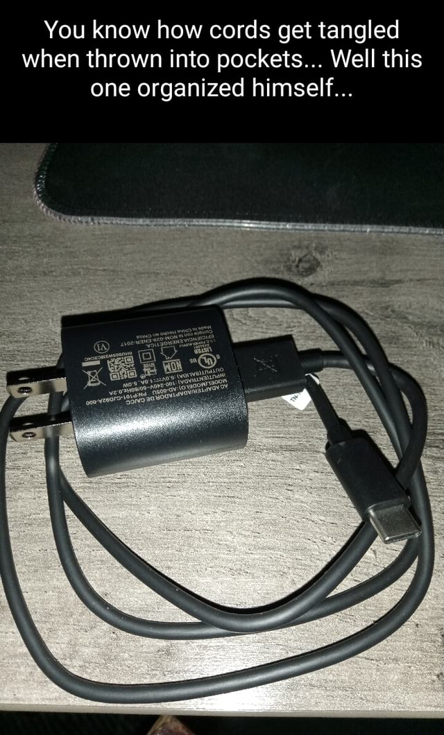 You know how cords get tangled when thrown into pockets... Well this ...