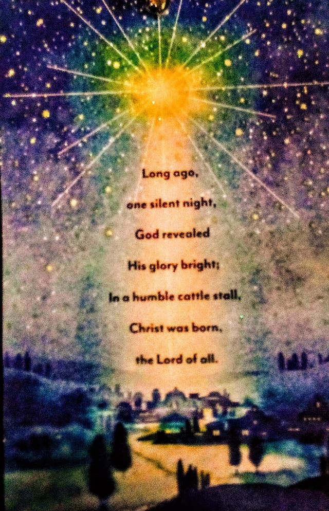 Long age, one silent night, God revealed ge His glory bright; ino ...