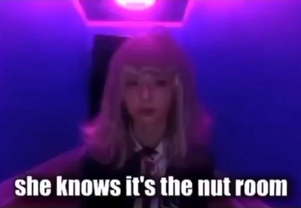 She knows it's the nut room - iFunny