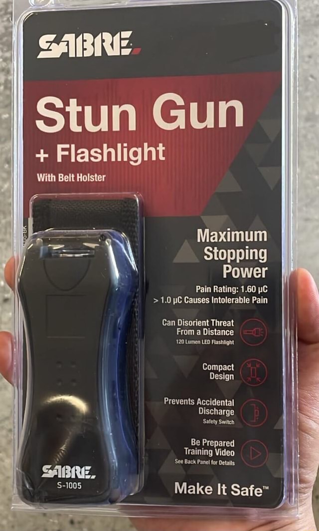 SABRE Stun Gun + Flashlight With Belt Holster Maximum Stopping Power ...