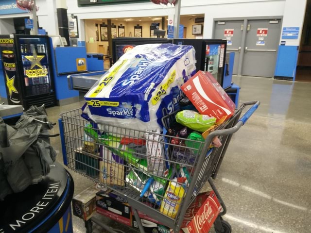 Lady came to my register with this cart. Only bought one item. This isn ...
