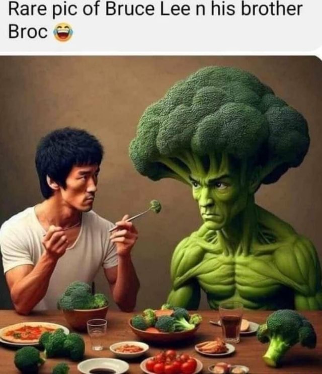 Rare pic of Bruce Lee n his brother Broc - iFunny