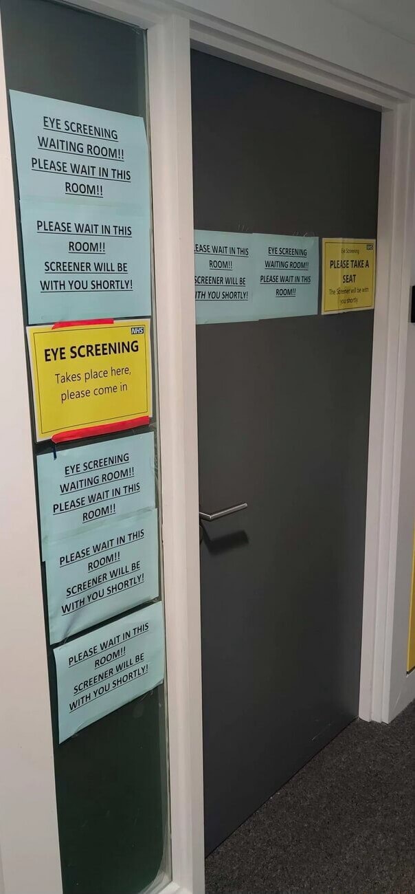 SCREENING WAITING Room PLEASE WAIT IN THIs Room PLEASE WAIT IN THis ...