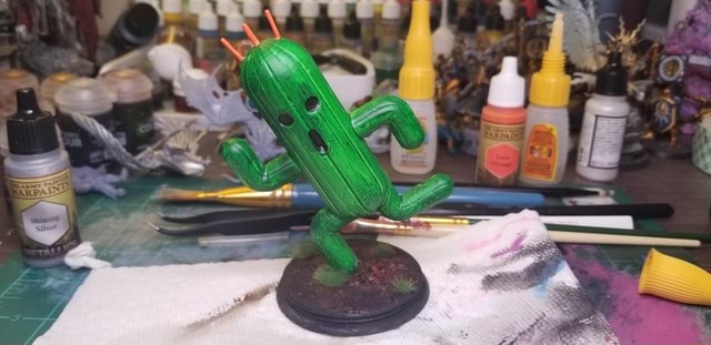 Cactuar mini from the FF series. Most cartoony character I've printed ...