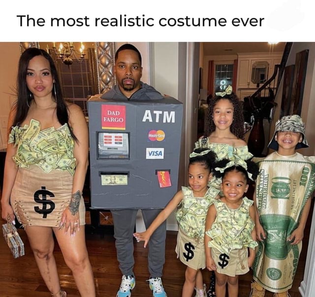 The most realistic costume ever - America’s best pics and videos