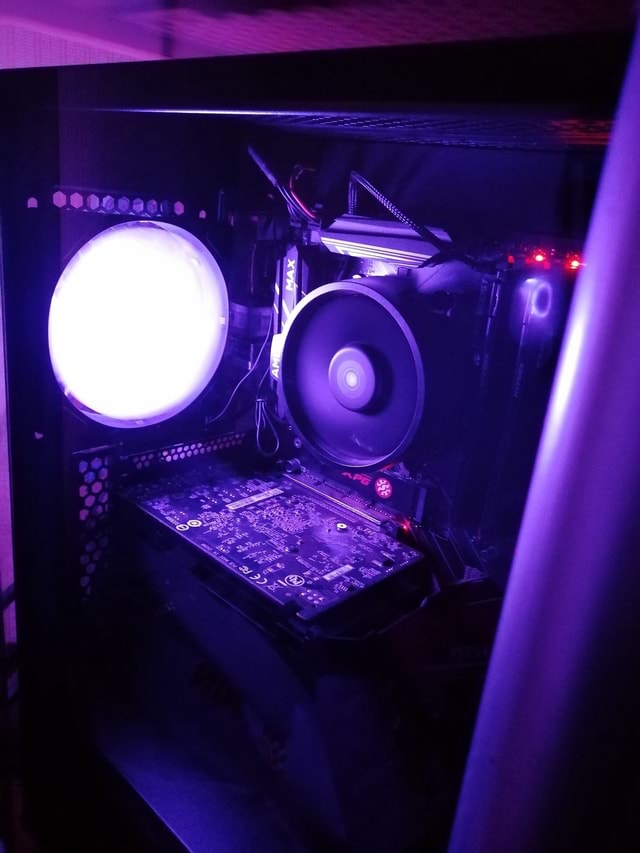 PC revamp - MSI MAG VAMPIRIC 010M case - iFunny