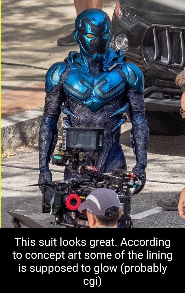This suit looks great. According to concept art some of the lining is ...