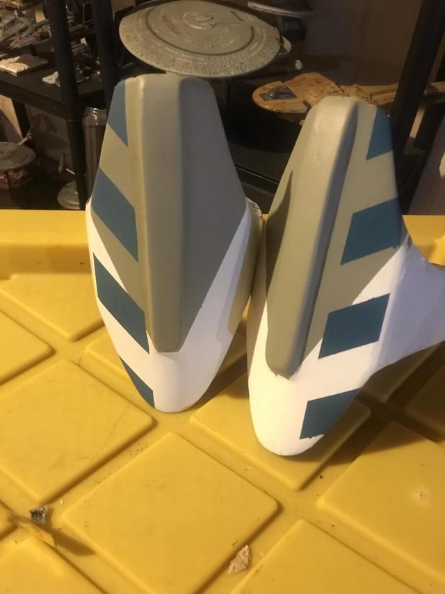 Clone Trooper knee plates build: complete! - iFunny