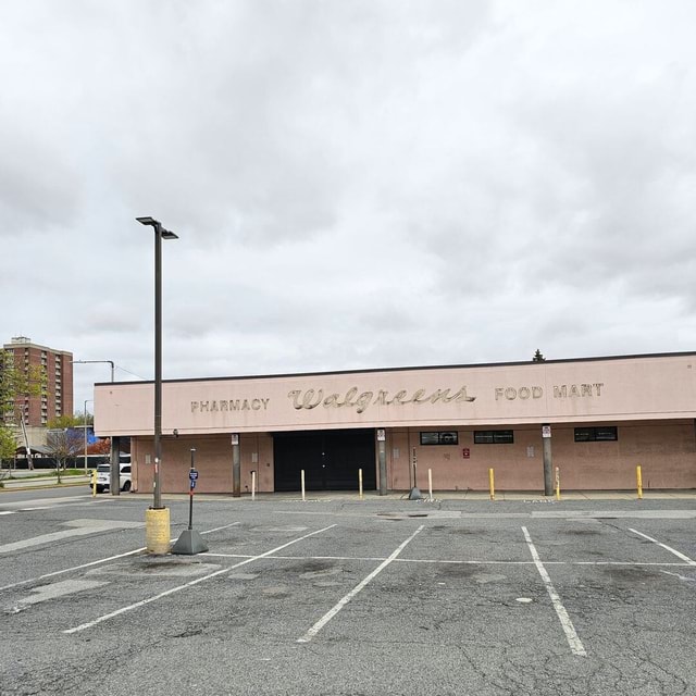 Walgreens has permanently closed at 416 Warren Street in Roxbury, the ...