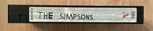 The tape contains episodes of the Simpsons in the following order ...