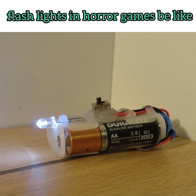 Flashlights in homer games belike - iFunny