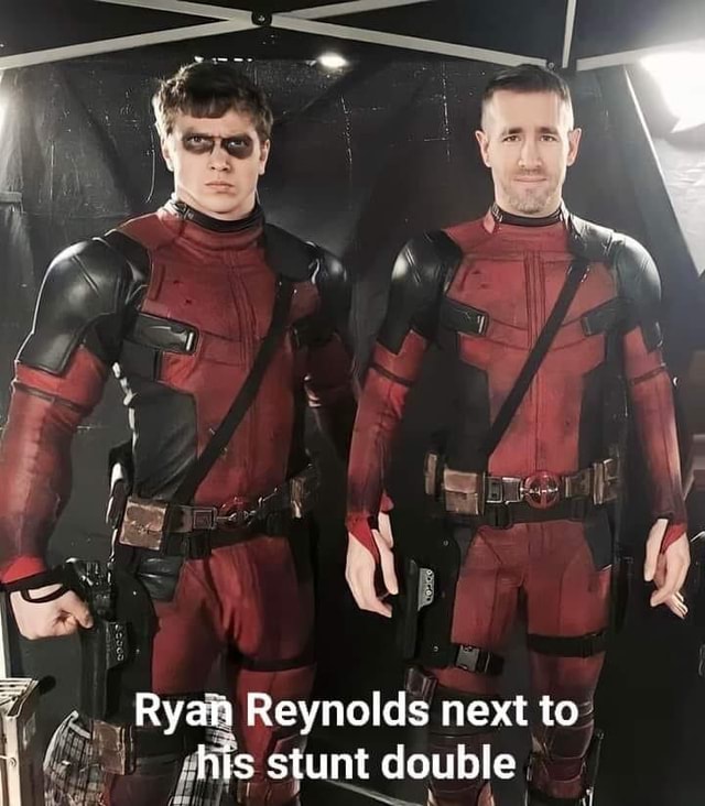 Ryan Reynolds next to his stunt double ty. - America’s best pics and videos