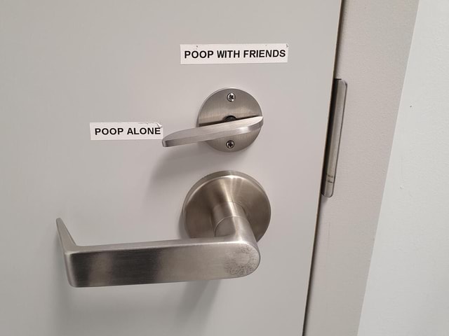 POOP WITH FRIENDS POOP ALONE - iFunny