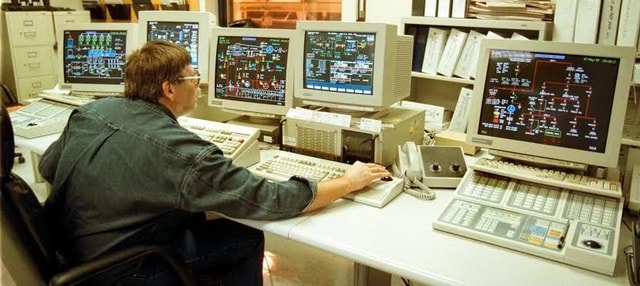 On this day: The feared Y2K computer bugs caused none of the problems ...