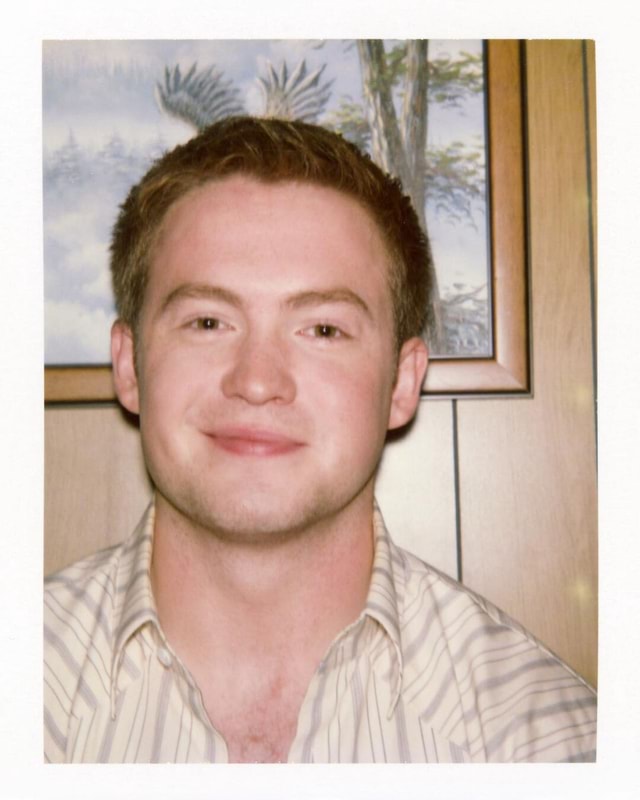 Going to frame these photos of @kit.connor at #SDCC immediately 🥰 📸 ...