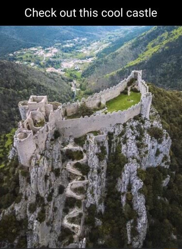 Check out this cool castle - iFunny