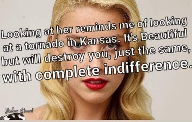 Mo of looking Beauttul st the sanre, Looking athe ata tornade in Kans ...