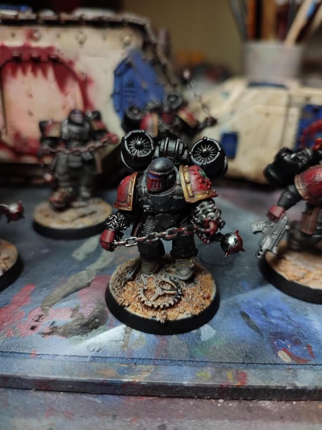 Red Hand Destroyers - iFunny