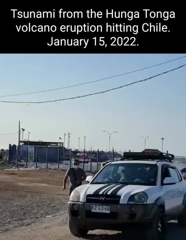Tsunami from the Hunga Tonga volcano eruption hitting Chile. January 15 ...