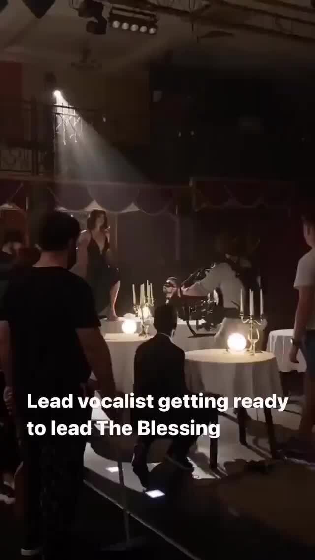 Lead vocalist getting ready to lead The Blessing - iFunny