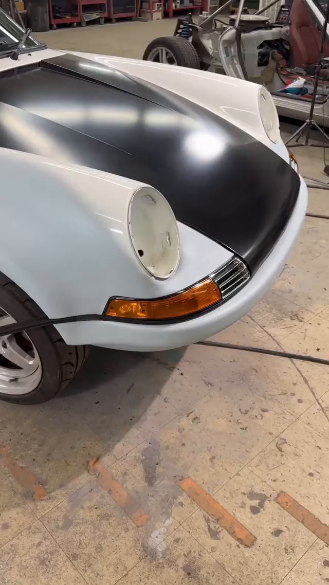 Some fun angles of the wrapped up Porsche 911 widebody backdate project ...