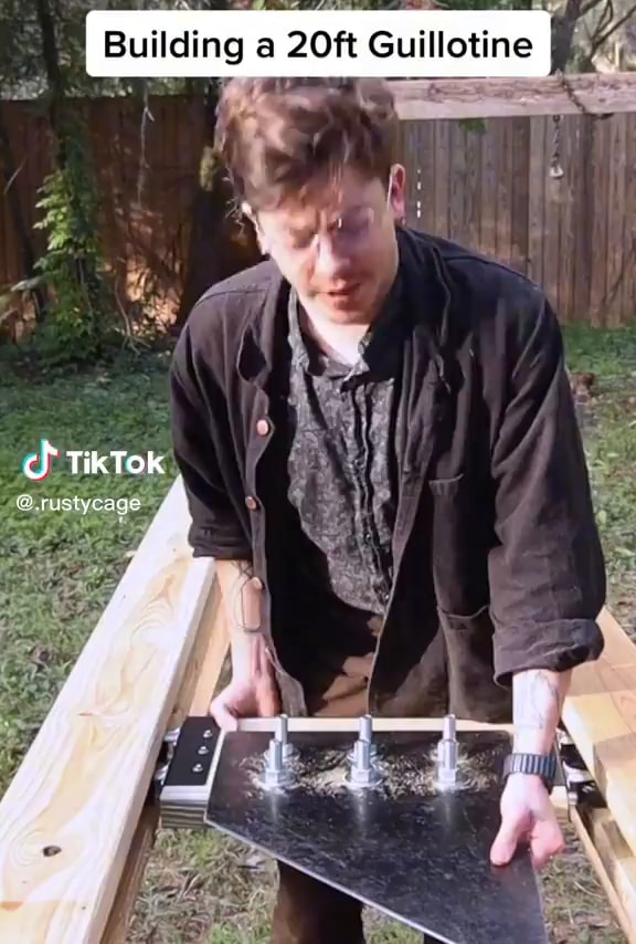 Building a Oft Guillotine - iFunny