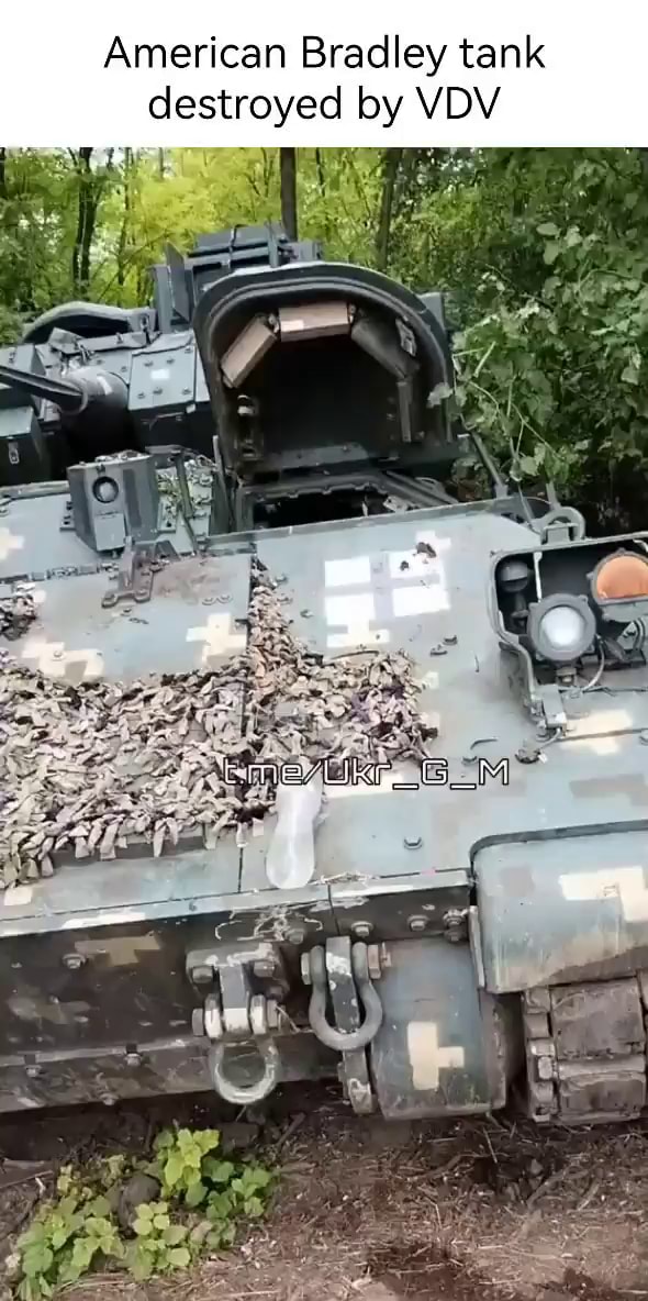 American Bradley tank destroyed by VDV - iFunny