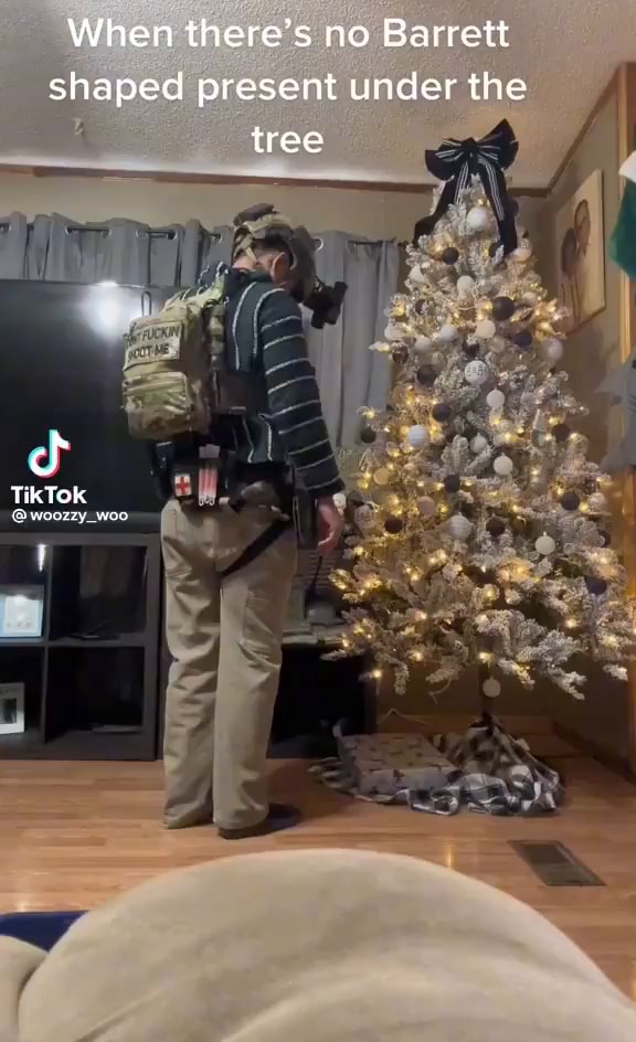 When there's no Barrett shaped present under the tree TikTok Bwourry ...