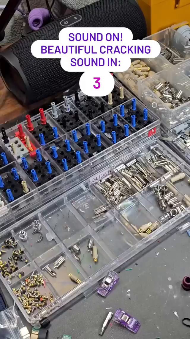 SOUND ON! BEAUTIFUL CRACKING SOUND IN: - iFunny