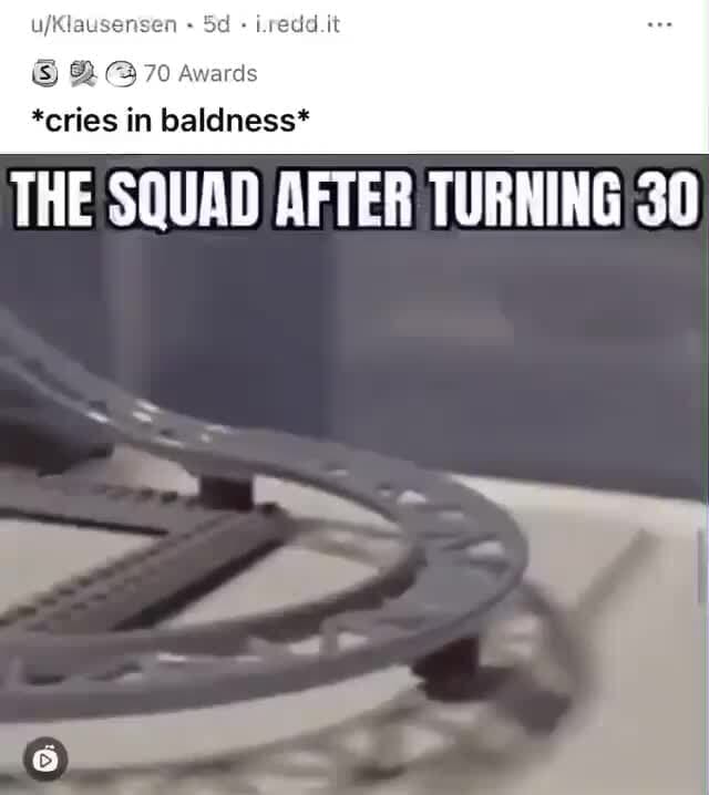 Reddit gif meme - Sd j.redd.it Sd 70 Awards *cries in baldness* THE ...