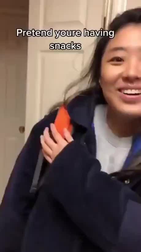 Pretend Youre Having Snacks Ifunny