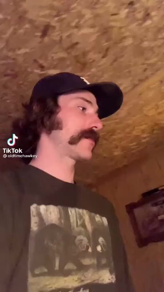 CS TikTok howe - iFunny