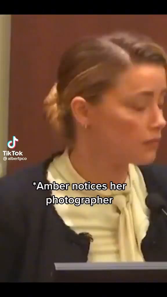 Tik ToK "Amber notices her photographer - iFunny
