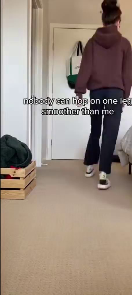 On one leg ismoothemtnan me - iFunny